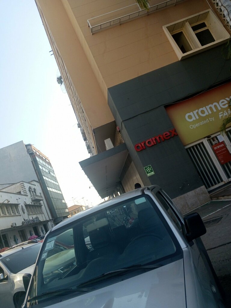 Nakliye firmaları Aramex Service Center, Loanda, foto