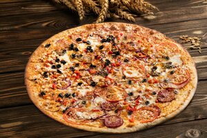 Zerno&Testo (Olimpiyskaya ulitsa No:63), pizzacılar  Kirovsk'tan