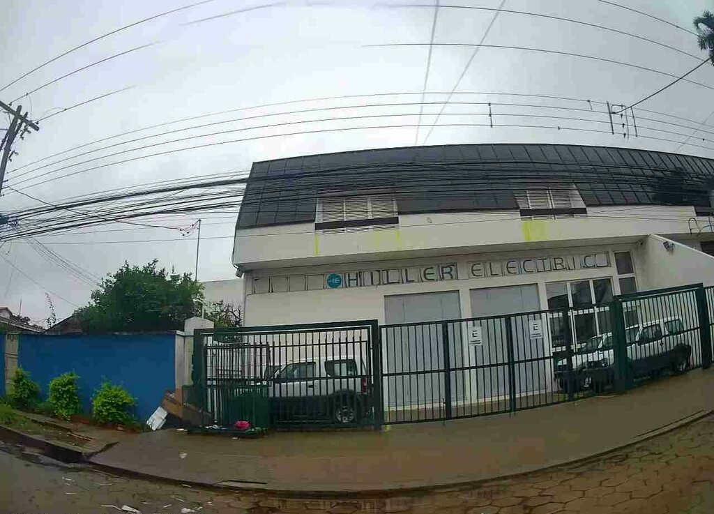 Elektronik eşya mağazaları Hiller S. A., Santa‑Krus, foto