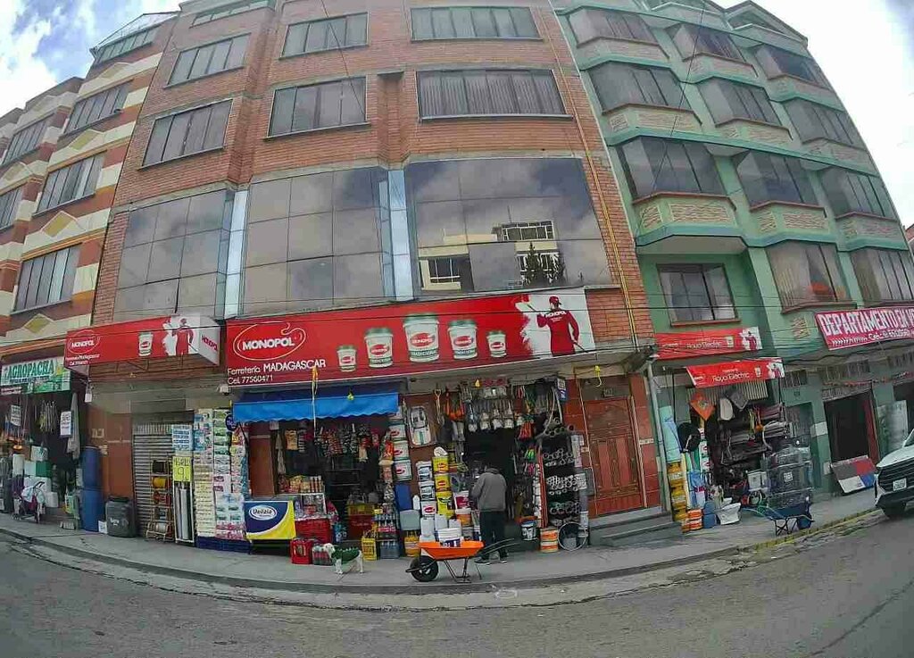 Yapı mağazası Madagascar Hardware Store, La Paz, foto