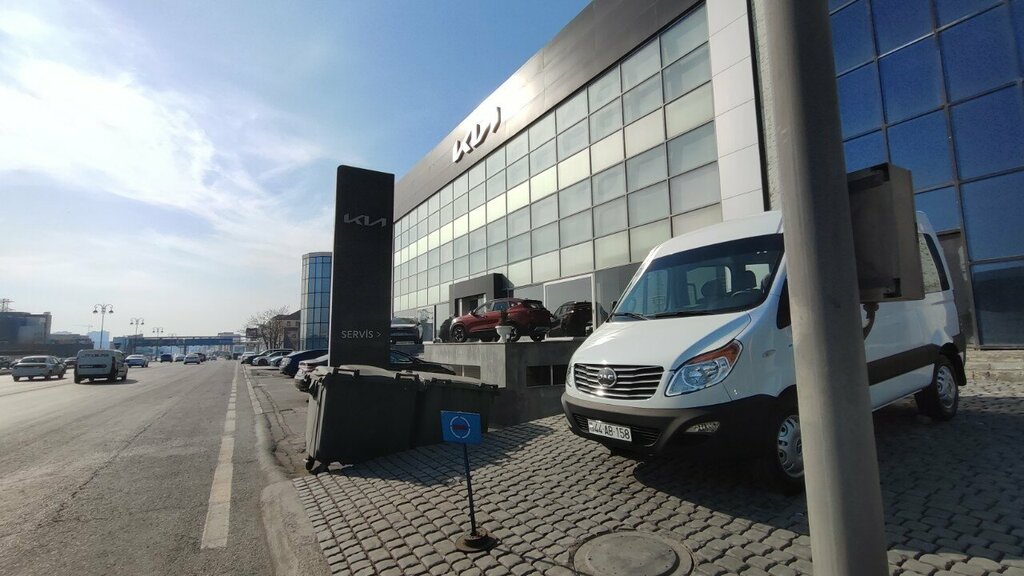 Otomobil satış galerileri Kia Motors, Bakü, foto