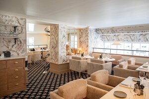 Les Planches (Normandie, Departement Calvados, Arrondissement de Lisieux, Deauville, Rue Eugène Colas, 85), restoran  Deauville'den
