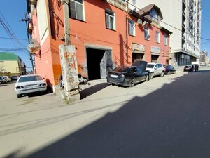 Автосервис (3-ya Dachnaya ulitsa No:1), otomobil servisi  Makhachkala'dan