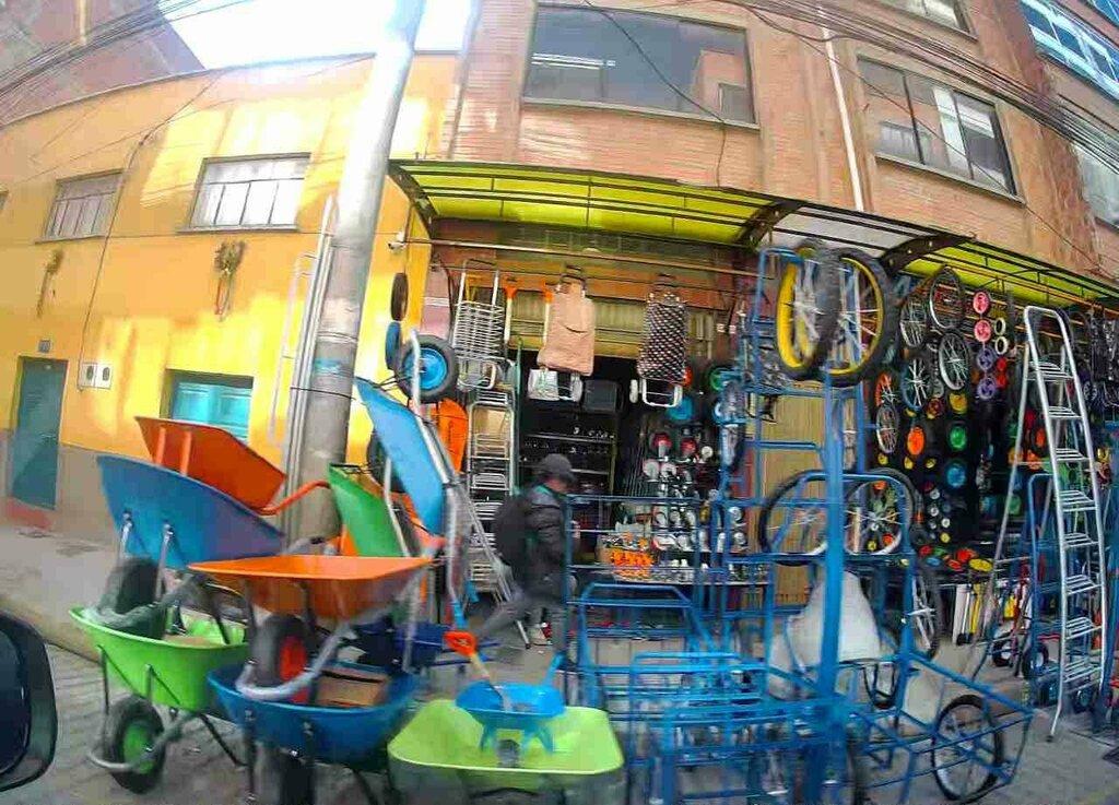 i̇nşaat gereçleri Construction Tools, El Alto, foto