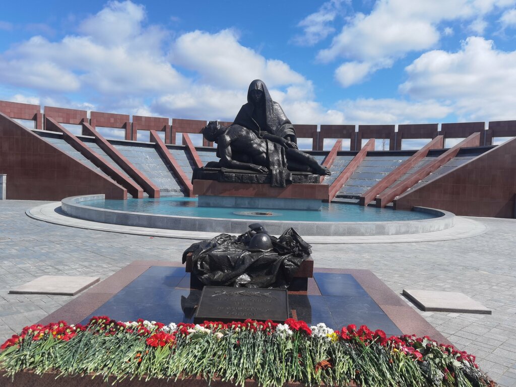 Anıt, heykel Скорбь, Moskova ve Moskovskaya oblastı, foto