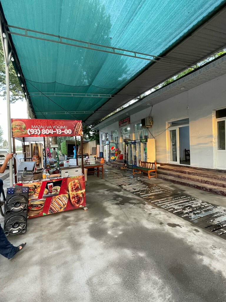 Mini-market Milliy market, Fergana eyaleti, foto