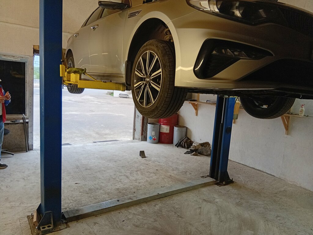 Otomobil servisi АвтоПлюс, Moskova ve Moskovskaya oblastı, foto