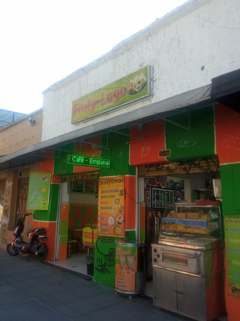 Kafe Fruteria Fruty-lago, Bogota, foto