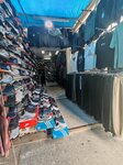 Магазин мужской спортивной одежды и обуви (ulitsa Vladimira Vysotskogo No:45Гк7), spor giyim ve ayakkabı  Yekaterinburg'dan