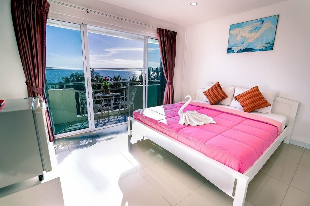 Otel Bird Hotel, Dünya, foto
