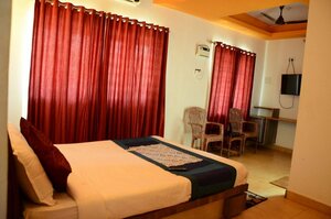 Village Royale Resort (Goa, North Goa County, Bardez Subdistrict, Town of Nerul), otel  Goa'dan