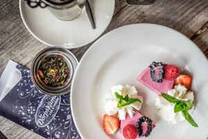 DorpsKamer eten&drinken de (Stationsstraat No:5, Ermelo), restoran  Gelderland'dan