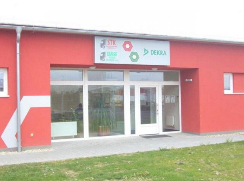 Otomobil servisi Stk nákladních vozidel Olomouc, S. R. O., Olomouc, foto