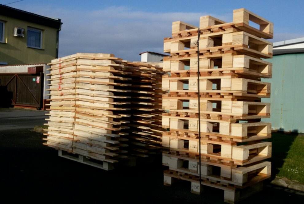 Toplu taşıma yönetimi ve bakımı Beneš Bohuňovice spol. s R. O., Olomouc Bölgesi, foto