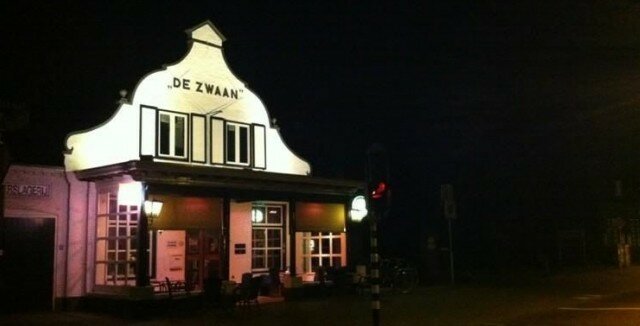 Bar Zwaan Tapperij De, Dünya, foto