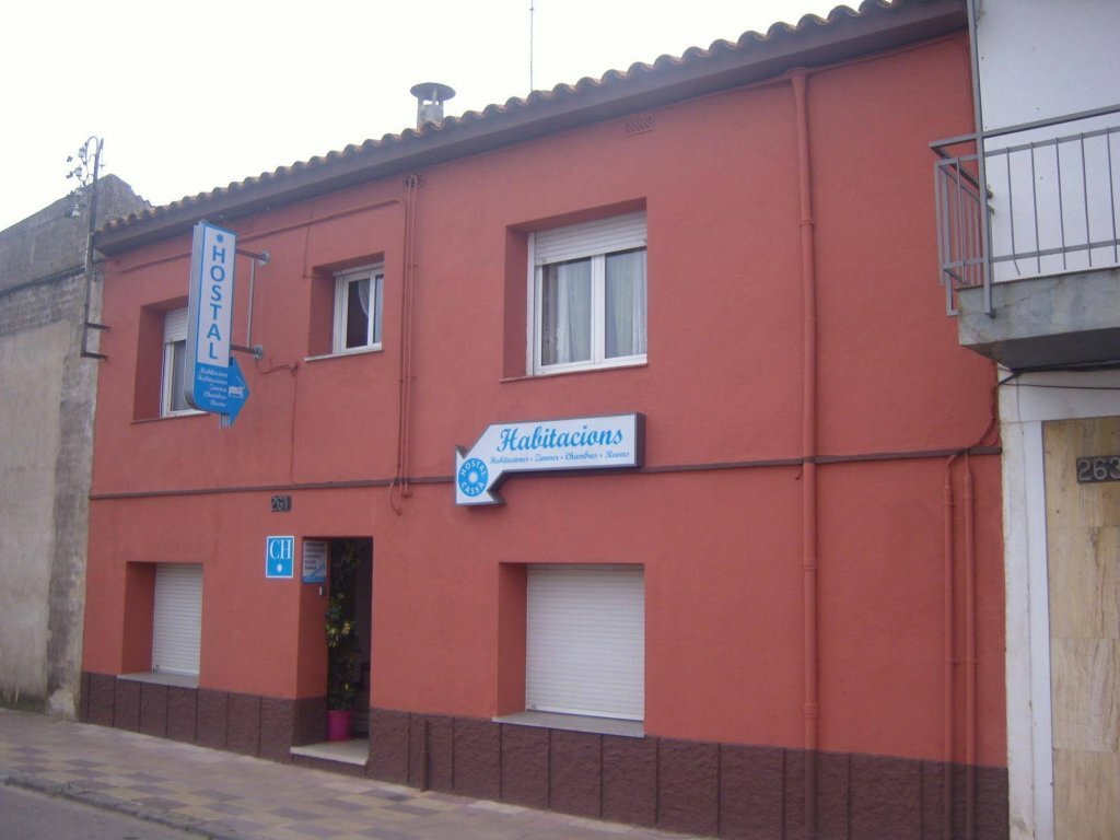 Otel Hostal Cassà, Katalonya, foto