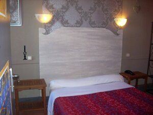 Hôtel du Chateau (Pays de la Loire, Loire-Atlantique, Arrondissement de Nantes, Nantes, Place de la Duchesse Anne, 5), otel  Nantes'tan