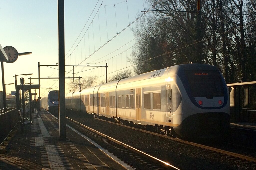 Tren istasyonu Rotterdam Noord, Rotterdam, foto