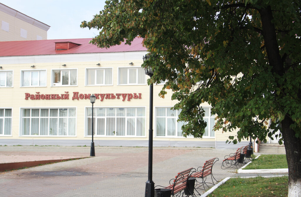 Kültür ocakları Mauk tsentr kultury i dosuga, Tümen (Tiumenskaya) oblastı, foto