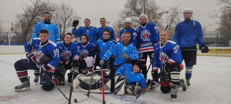 Buz pateni pistleri Ice rink, Kotelniki, foto