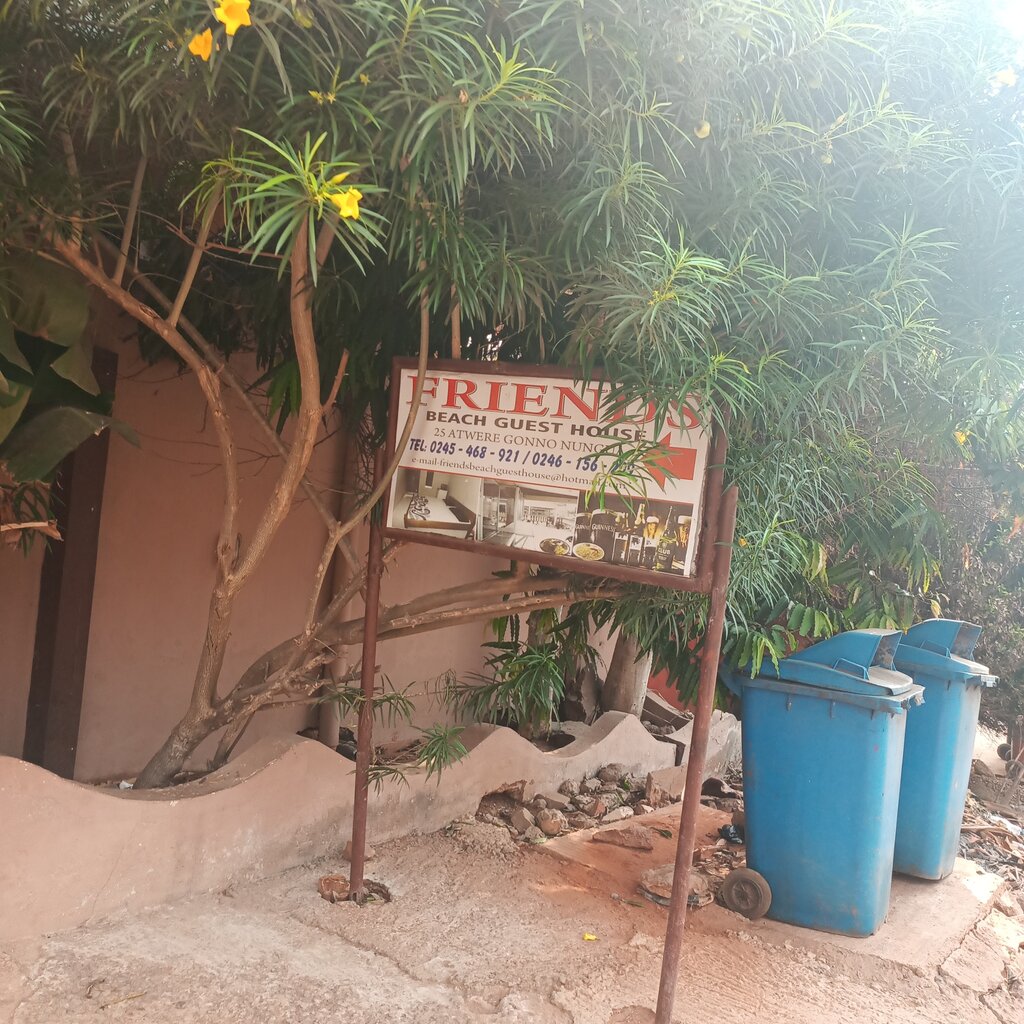 Otel Friends Beach Guest House, Dünya, foto