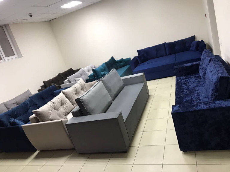 Koltuk takımı mağazaları Sofas, Stavropol, foto
