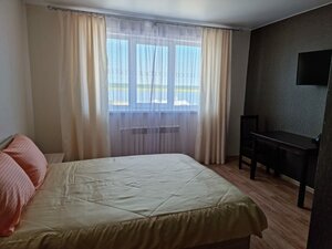 Гостевой дом Байкальский бриз (Naberezhnaya ulitsa No:24А, posyolok gorodskogo tipa Ust-Barguzin), otel  Buriatya'dan