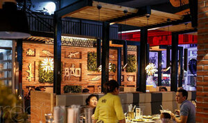 Bao Noodles & Sushi Bar (Nazarbayev Avenue No:77), restoran  Almatı'dan