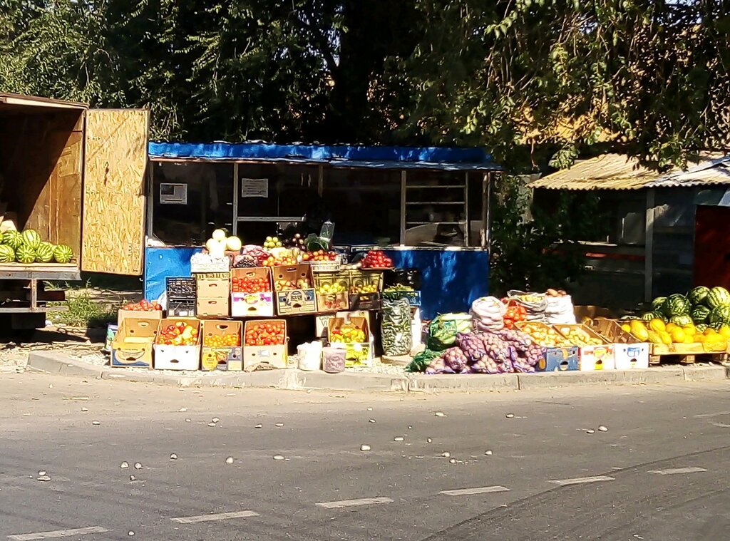 Manavlar Киоск по продаже фруктов и овощей, Astrahan, foto
