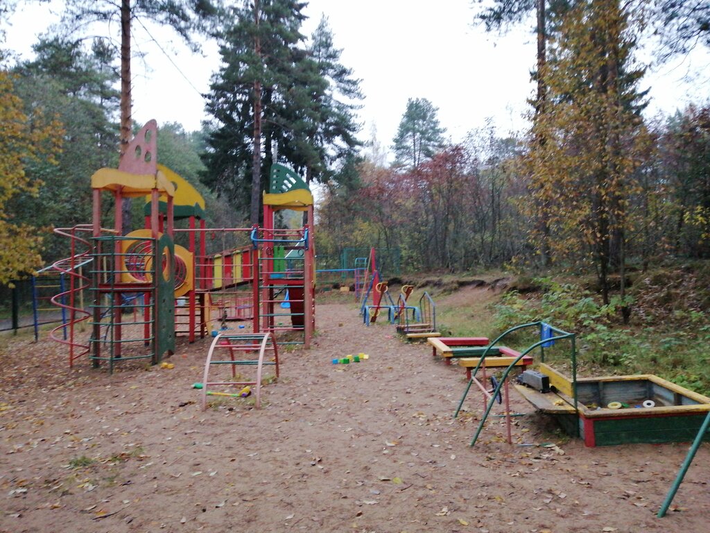 Oyun alanı Playground, Saint‑Petersburg ve Leningradskaya oblastı, foto
