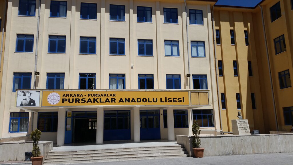 Lise Pursaklar Anadolu Lisesi, Ankara, foto