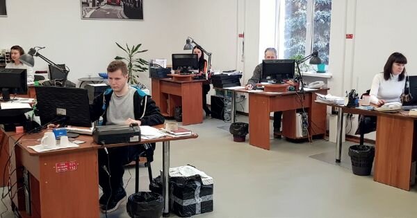 Saat üreticileri ve toptancıları Chasprom Holding, Moskova, foto