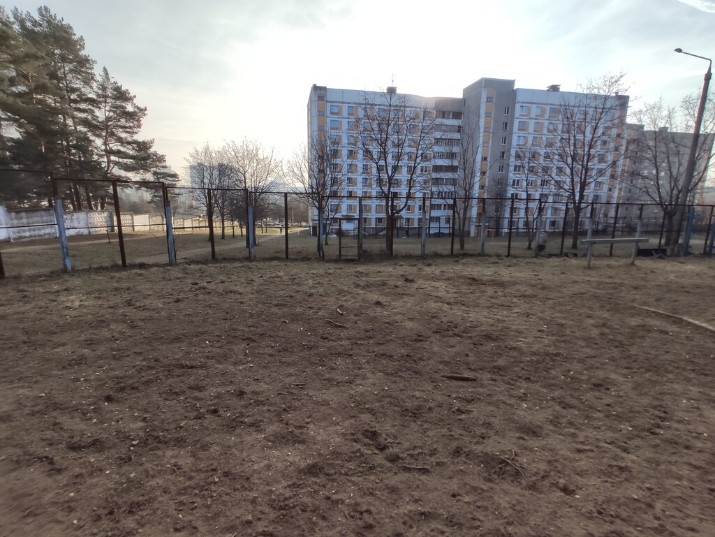 Köpek gezdirme alanları Площадка для выгула домашних животных, Minsk, foto
