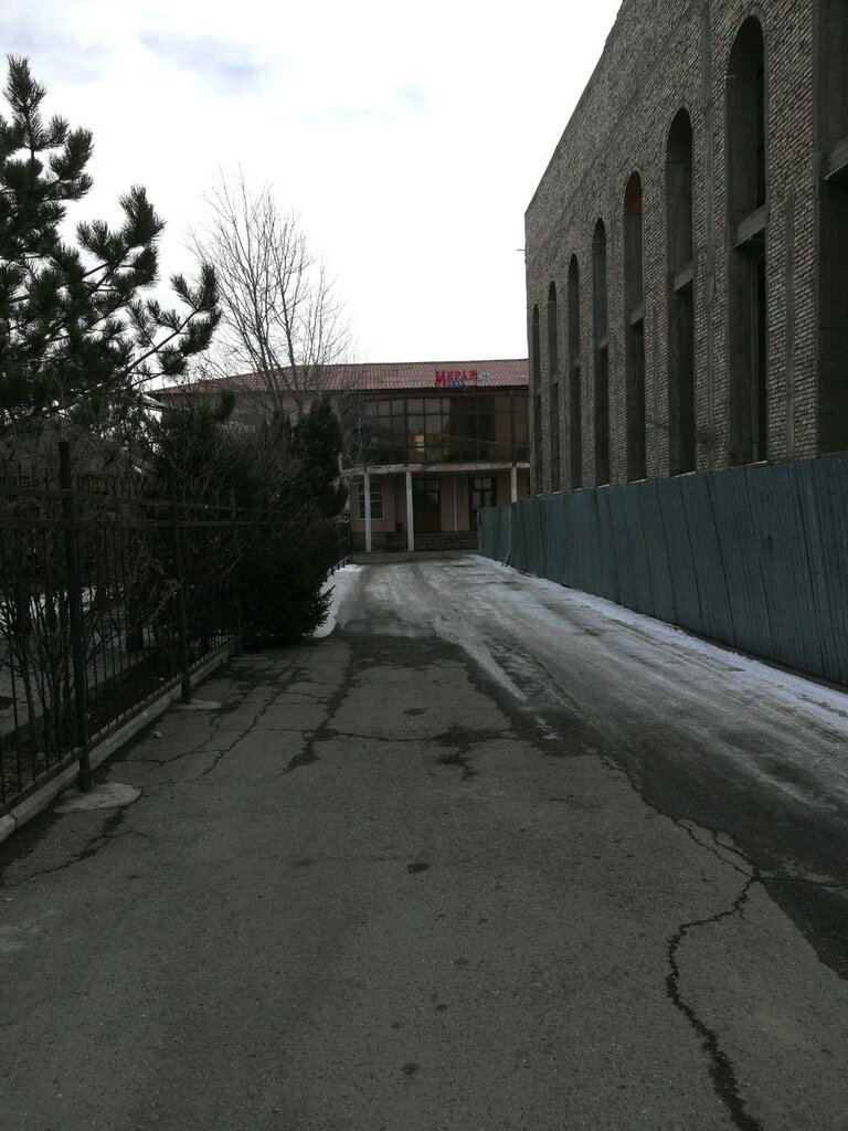 Bilardo salonları Мираж, Taraz, foto