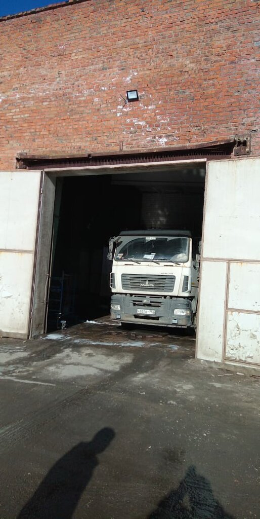 Oto yıkama Мойка грузовых авто Шиномонтаж грузовой, Moskova ve Moskovskaya oblastı, foto