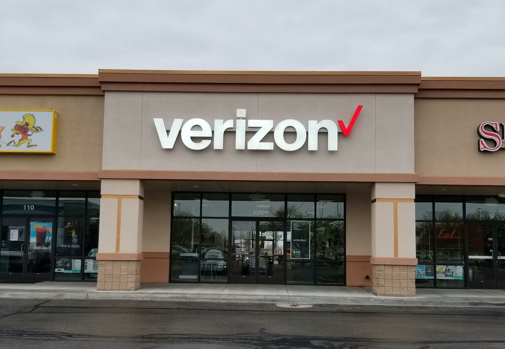 Telekomünikasyon ekipmanları Verizon Authorized Retailer - Victra, Meridian, foto