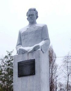 Н.А. Чихачев (Pervomaisk, park imeni Chikhachova), anıt, heykel  Pervomajsk'tan