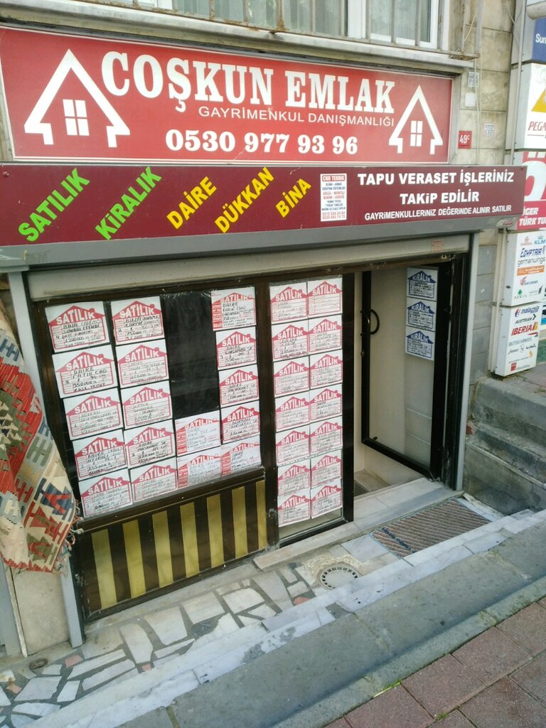 Emlak ofisi Coşkun Emlak, İstanbul, foto