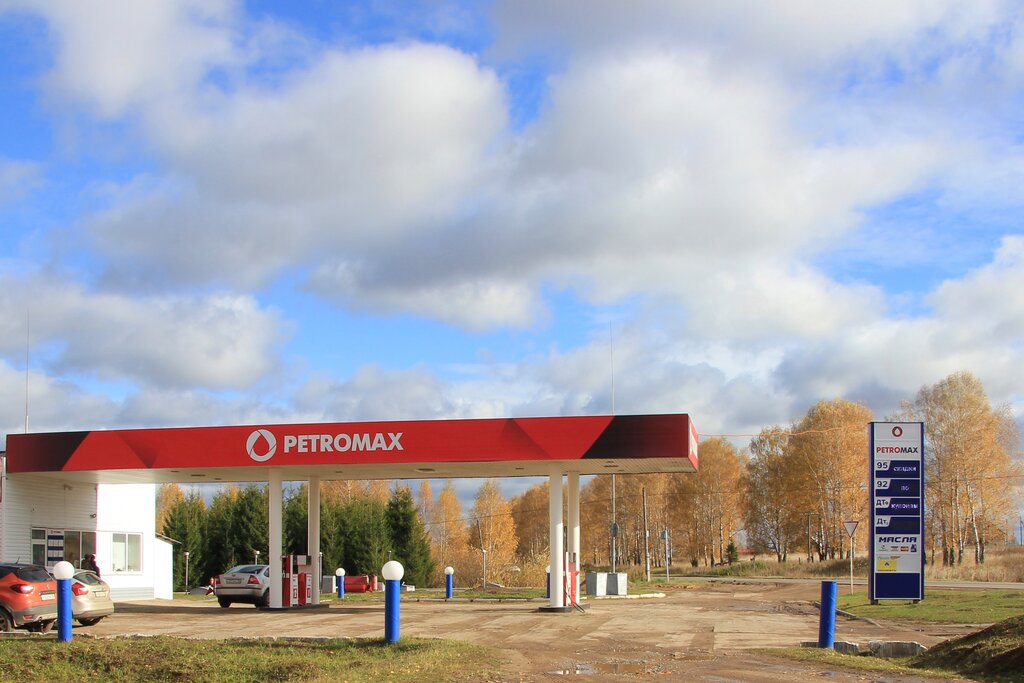Benzin istasyonu Petromax, Udmurtiya, foto
