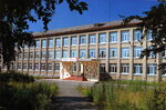 School № 22 (Uspenskiy Avenue No:49), ortaokul  Verhniaya Pyşma'dan