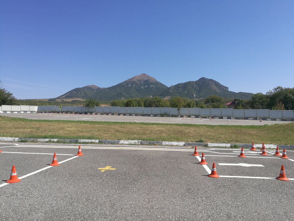 Ehliyet sınav alanı Автодром Профи, Stavropolski krayı, foto