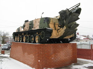 Гусеничный минный заградитель (Nizhniy Novgorod Region, Kstovo, pereulok Entuziastov), teknoloji anıtı  Kstovo'dan