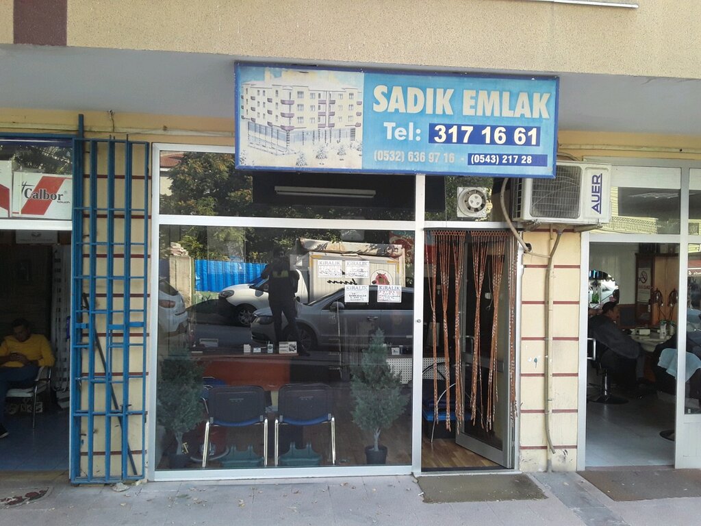 Emlak ofisi Sadık Emlak, Ankara, foto