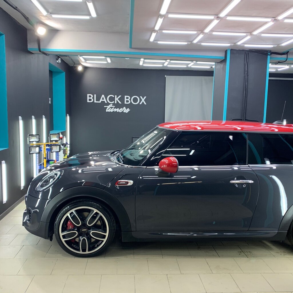 Detaylı oto bakımı Black Box Tuners, Moskova, foto