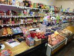 Продукты (Tsentralnaya ulitsa No:23Б, selo Kuyta), market  İrkutskaya oblastından
