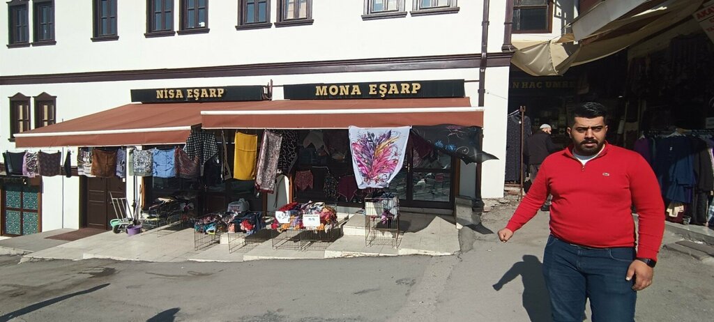 Giyim mağazası Mona Eşarp, Ankara, foto