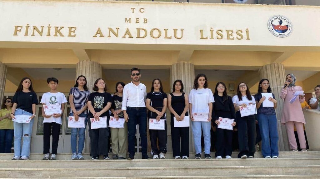 Lise Finike Anadolu Lisesi, Finike, foto