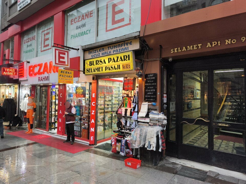Çanta ve valiz tadilatı Çanta Bavul Satış Tamir Arda Usta, İstanbul, foto
