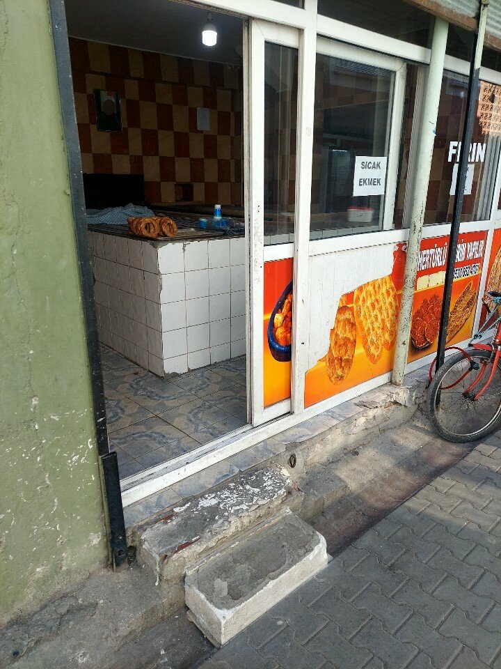 Ekmek fırını Lale Simit Lahmacun, Adana, foto