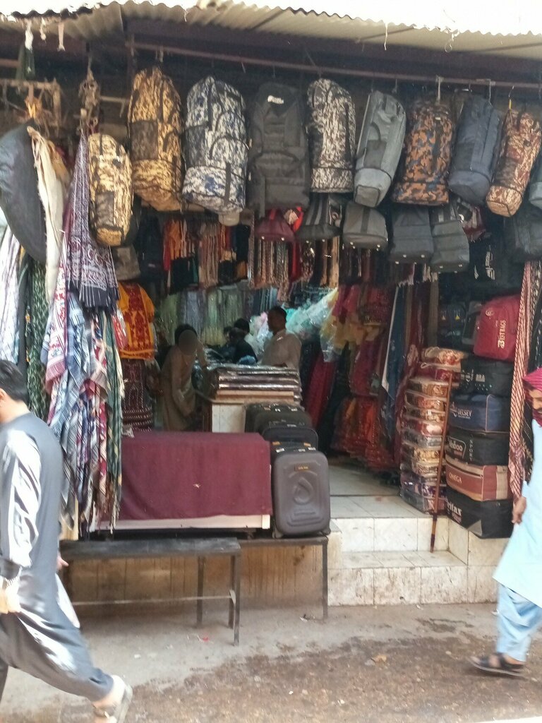Çanta ve valiz mağazaları Afghan bags house, Karaçi, foto